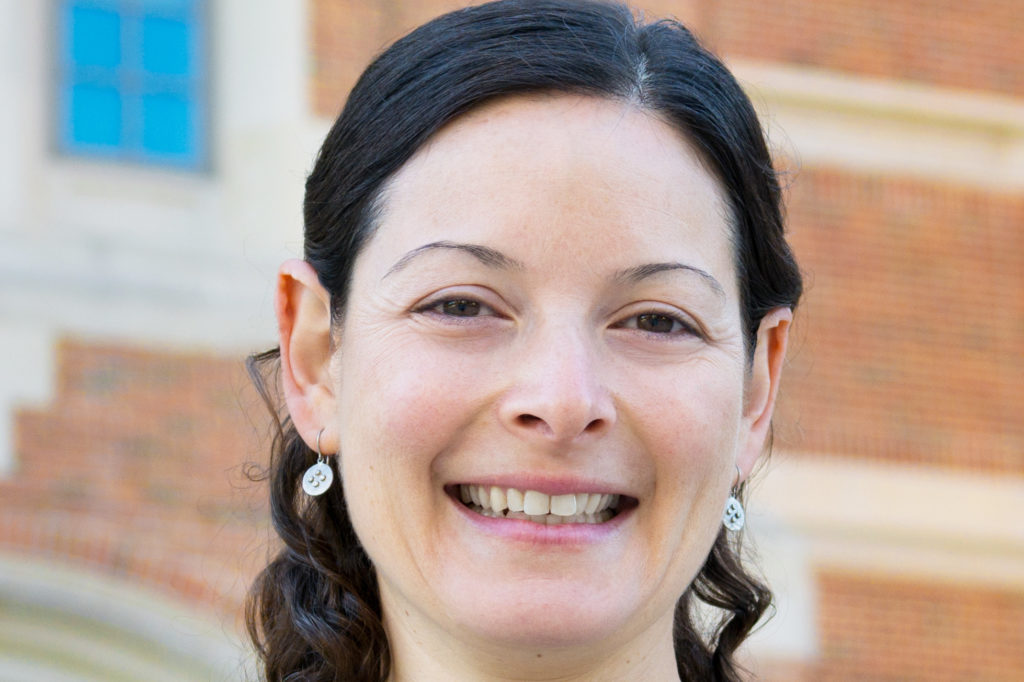 Health IT ‘chasm’ prevents shift to value-based care, AMIA contends ...