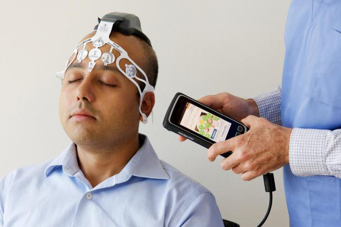 Handheld EEG device rapidly assesses brain bleeding - Health Data ...