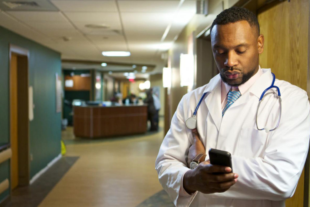 Smartphones enable ER doctors to discharge patients quicker - Health ...