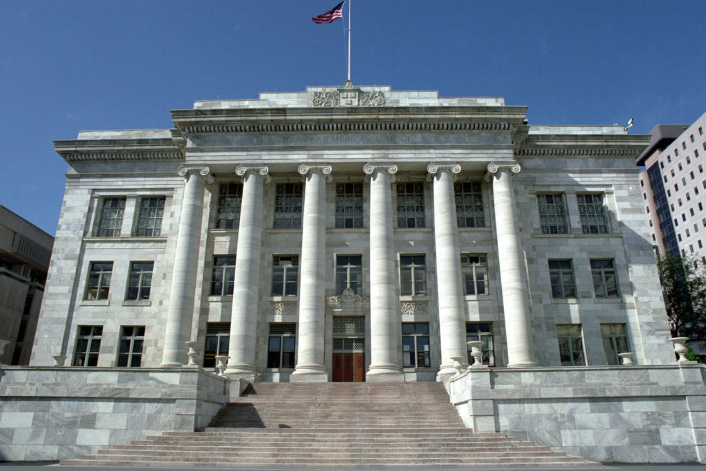 Harvard offers digital repository of medical evidence to providers ...