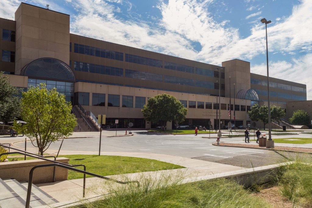Telemedicine services aid emergency care in rural Texas - Health Data ...
